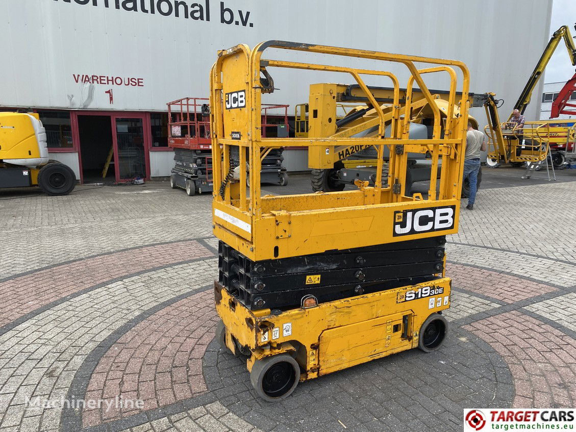 JCB S1930E makazasta platforma