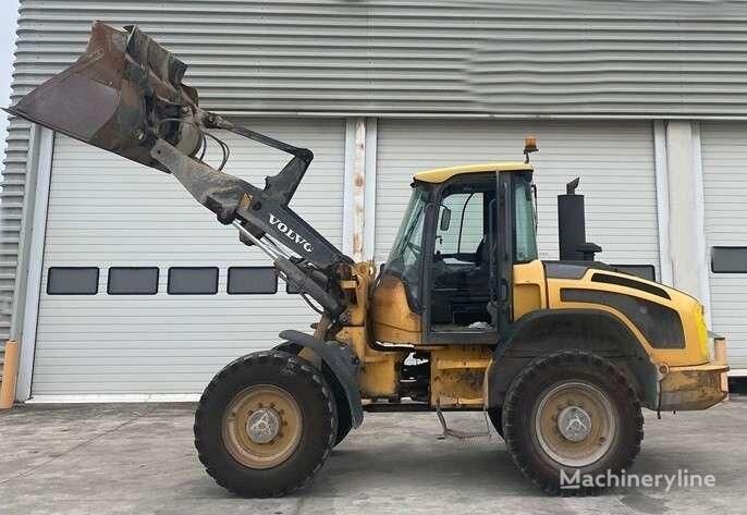 Volvo L45F prednji utovarivač