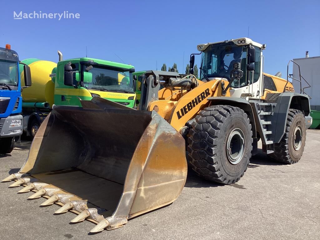 Liebherr L586 XPower prednji utovarivač