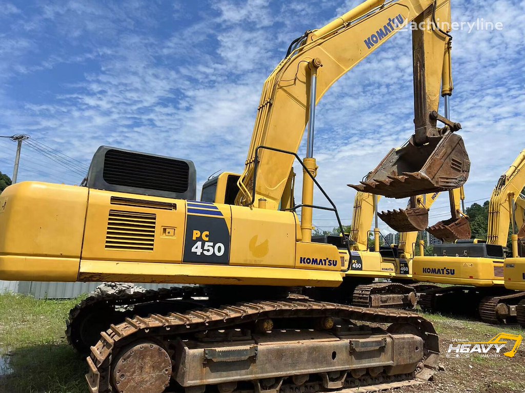 Komatsu PC450-8 bager na šinama