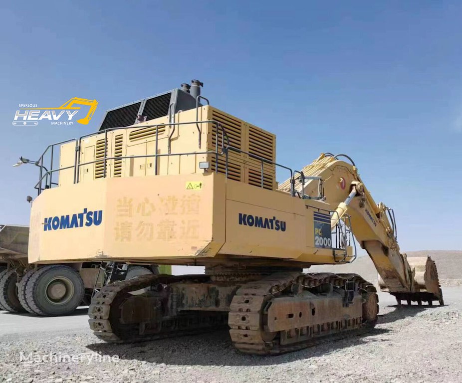 Komatsu PC2000-8 bager na šinama