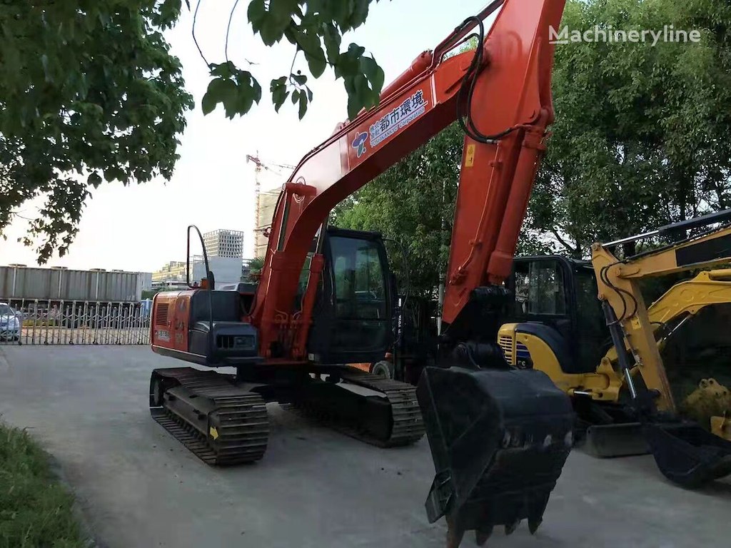 Hitachi ZX120 bager guseničar