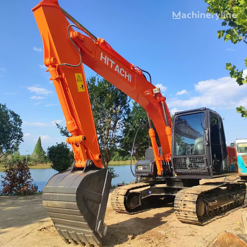 Hitachi ZX120 bager guseničar