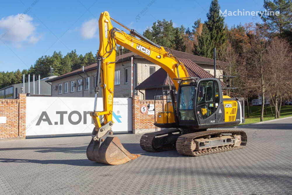 JCB JS130 bager guseničar