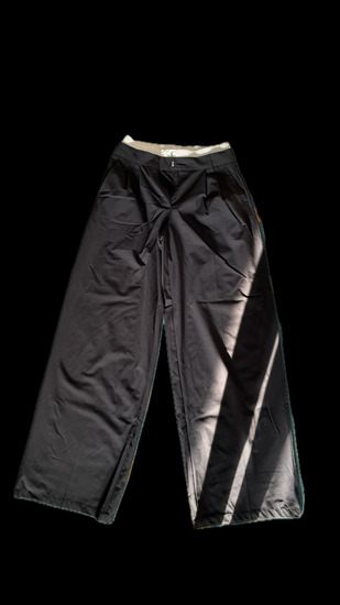 Bershka teget pantalone
