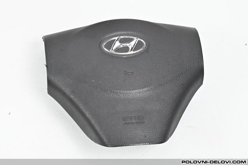 Hyundai Accent Airbag Enterijer