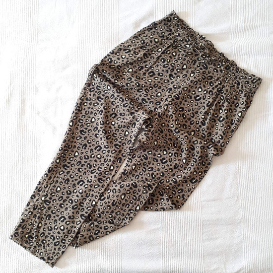 Animal print letnje pantalone SADA 400!