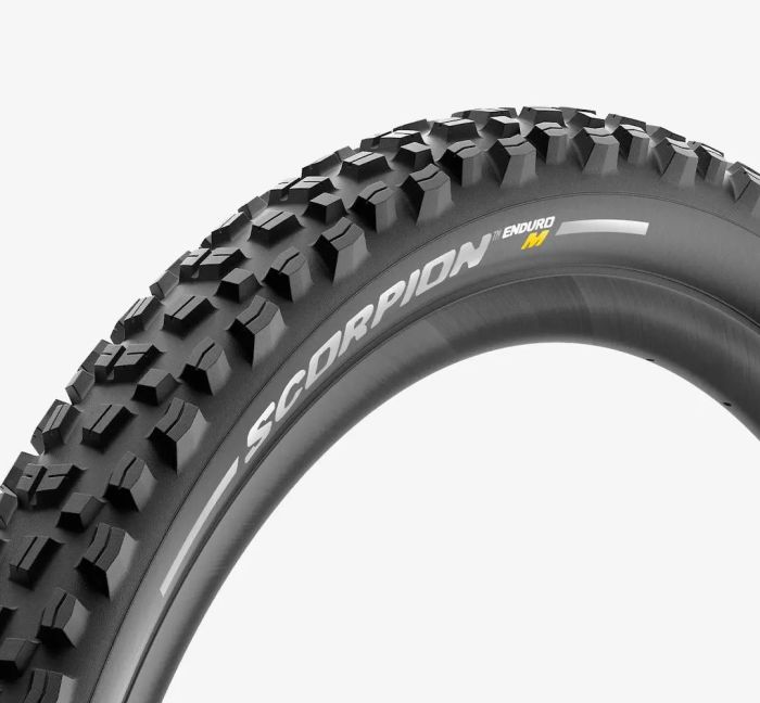 GUMA SPOLJAŠNJA 29x2.4 PIRELLI SCORPION ENDURO M HardWALL TLR black Skin kevlar