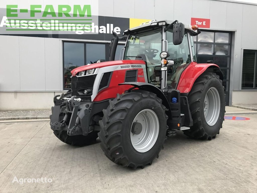 Massey Ferguson mf 6s.155 dyna-6 efficient Efficient traktor točkaš