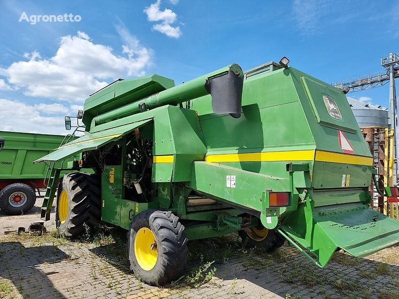 John Deere 2266 kombajn za žito