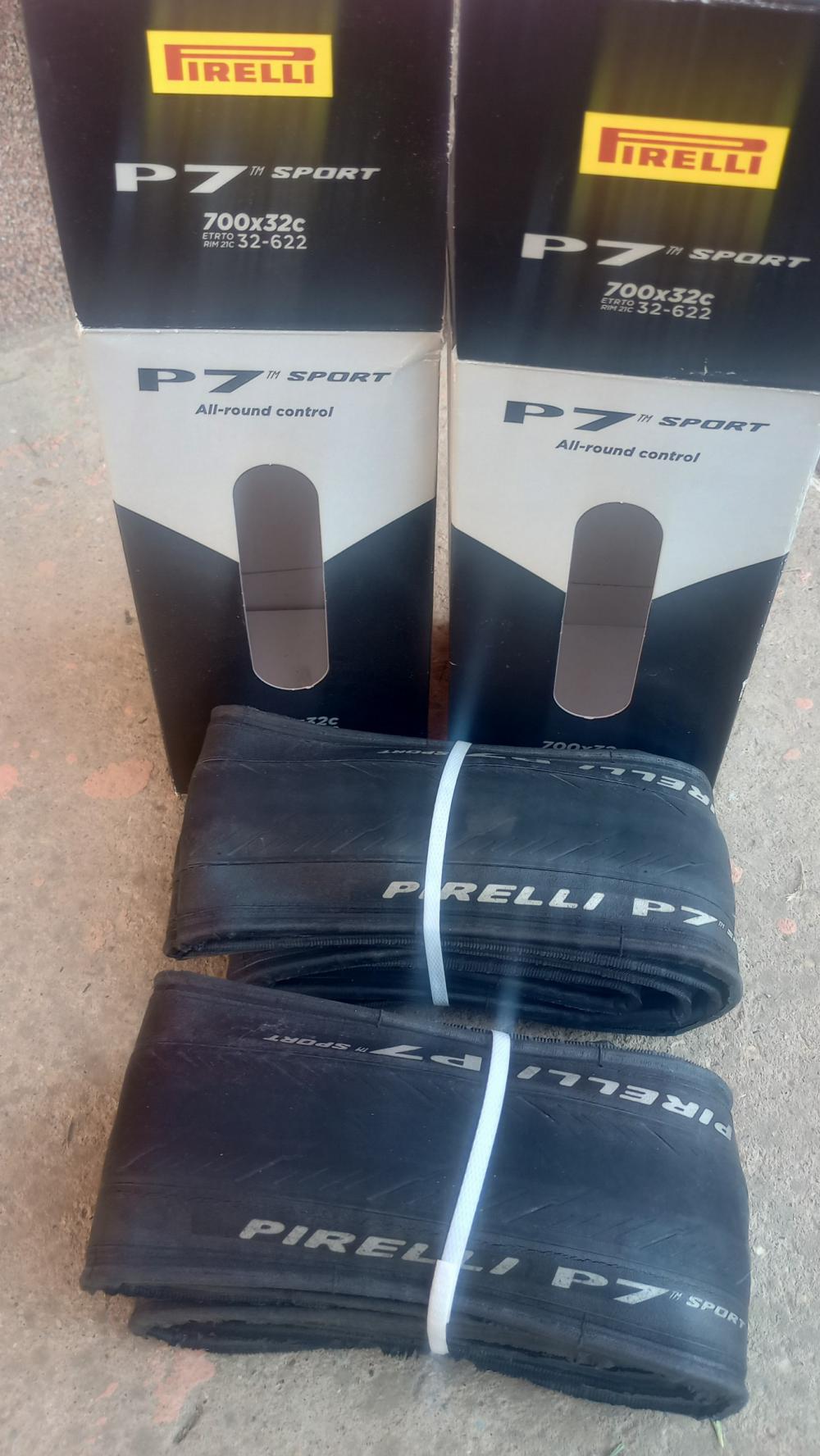 PIRELLi P7 Sport 700x32C Filding 32-622