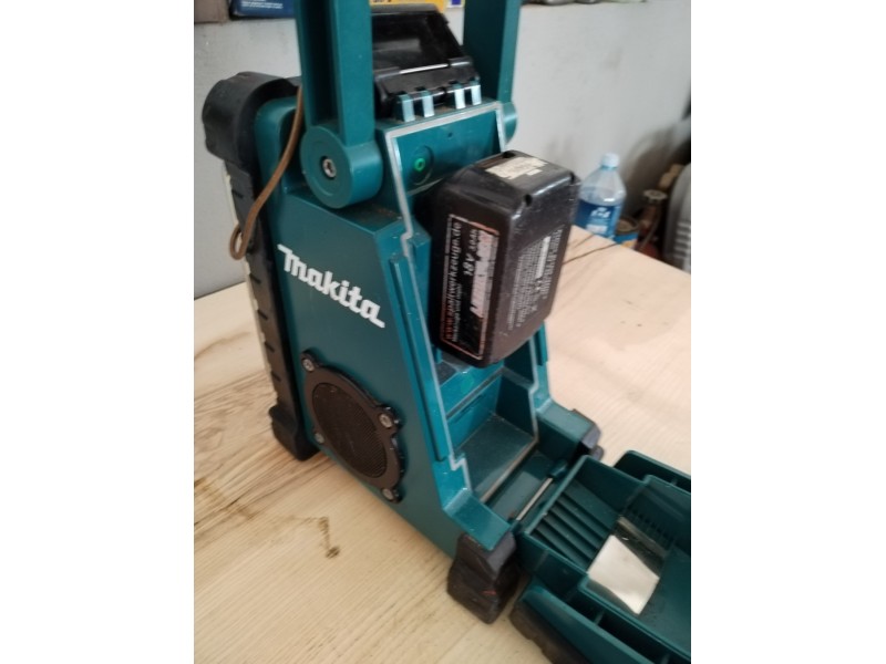 Makita radio