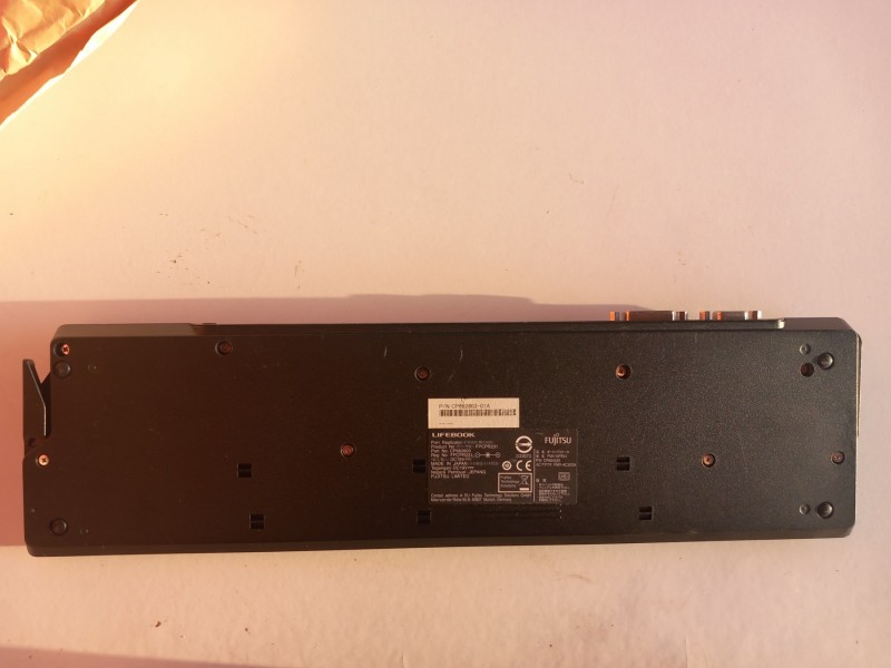 Fujitsu Lifebook port replicator FPCPR231