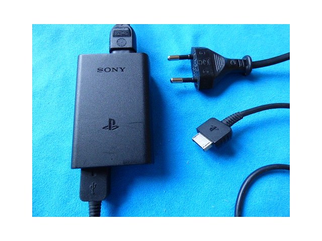 SONY punjač za PS Vita - 5V 1500mA