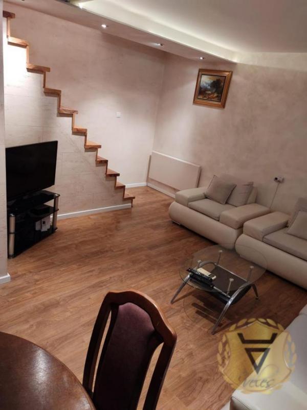 Četvorosoban stan za izdavanje, 120m2, 500€