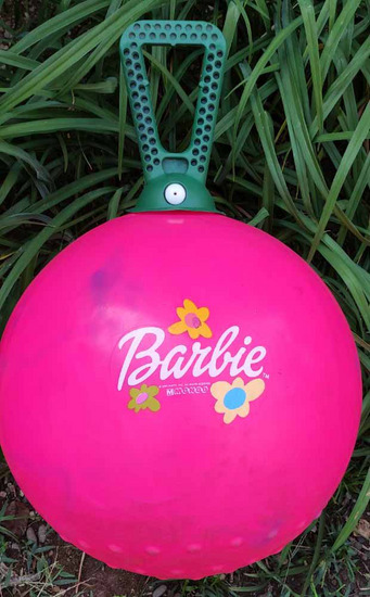 Barbie lopta za skakanje