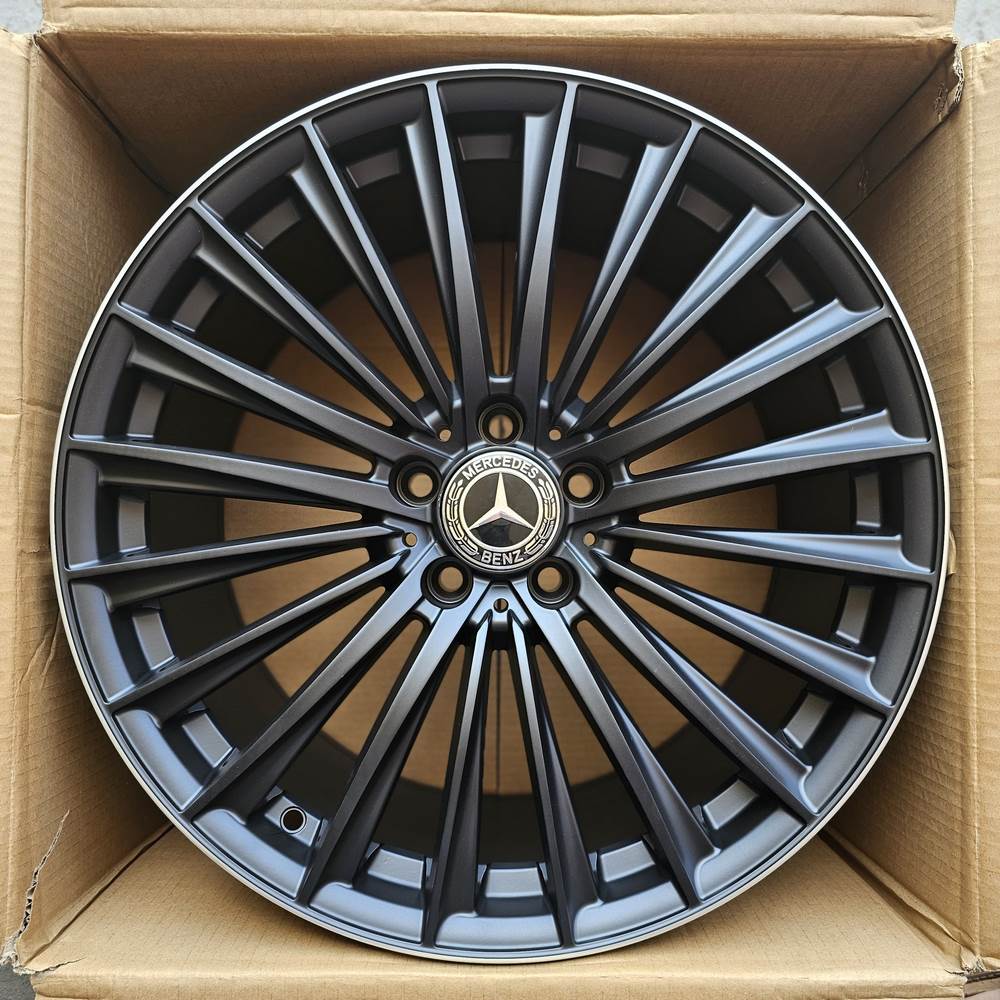 ALU FELNE
9.5J x19 ET45 5X112