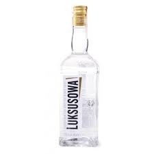 * Vodka luksusowa 0,7l. pernod ricard