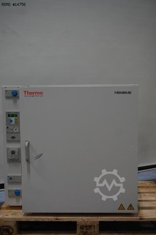 Peж
HERAEUS UT6200 P