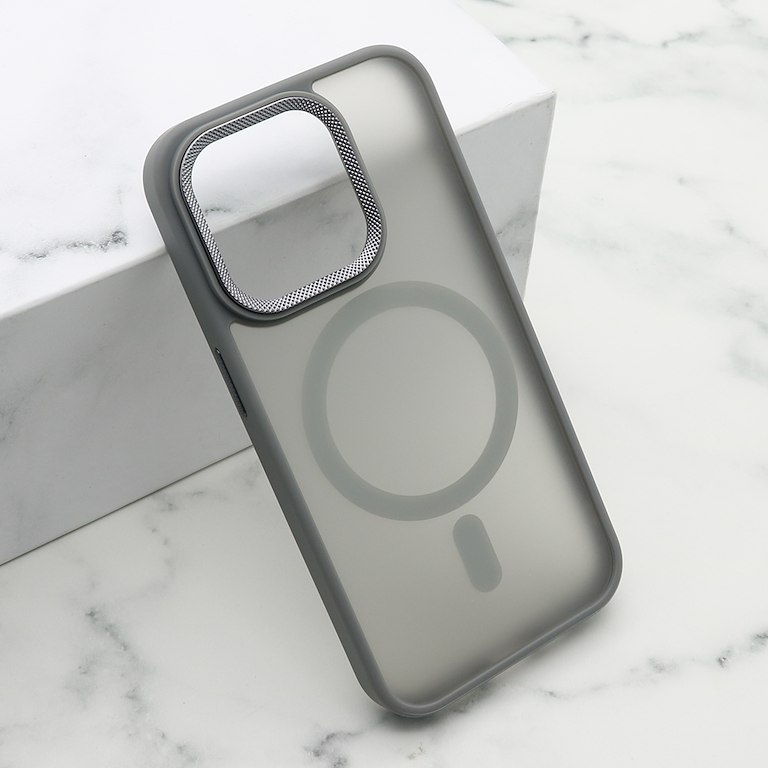 Zastitna maska (futrola) SILKY MAGSAFE II - iPhone 15 Pro (6.1) siva (MS)