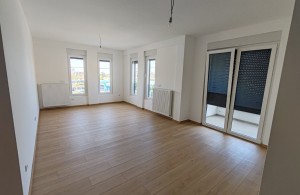 Prodajem Stan-Apartman, Loznica