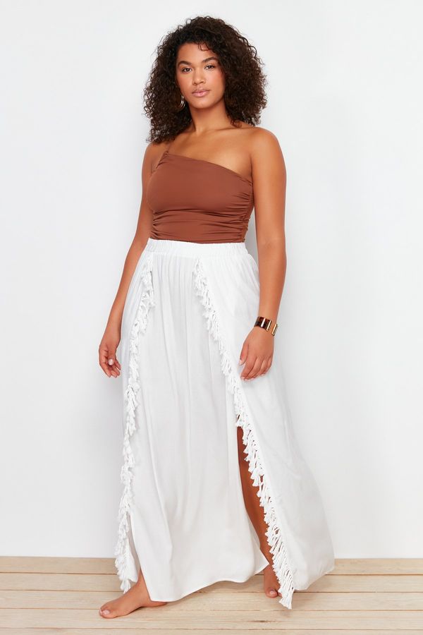 TRENDYOL CURVE ECRU MAXI WOVEN TASSELED BEACH SKIRT