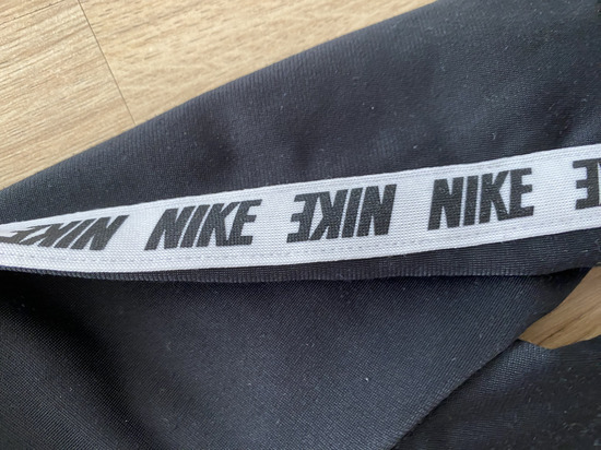 Nike dux