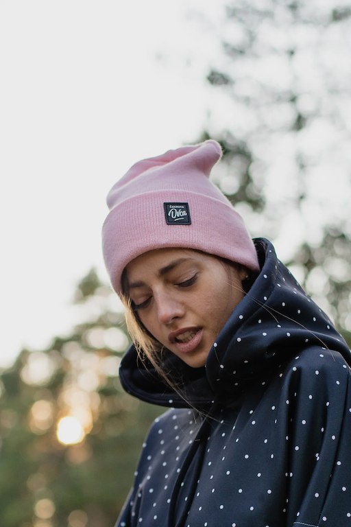 LIGHT PINK BEANIE