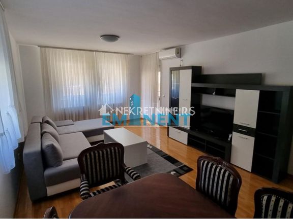 Voždovac, Hotel M, Bulevar oslobođenja, 3.0, 84m2, 1200 EUR