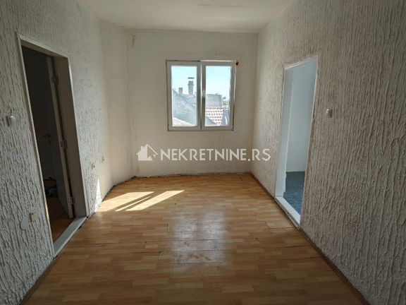 Na Prodaju Dvosoban Stan U Mirnom Delu Rume - 48m²