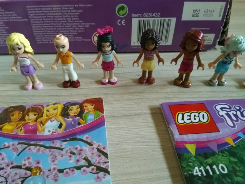 LEGO friends lot - kutija, instrukcije i figure