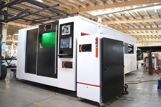 Fiber laser