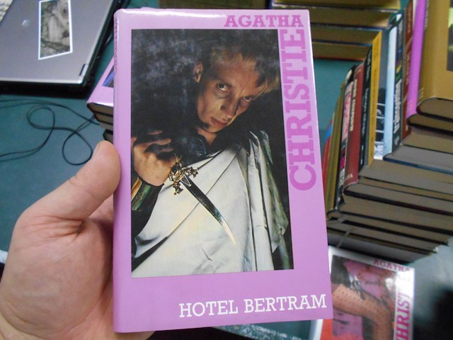 Agatha Christie - Hotel Bertram