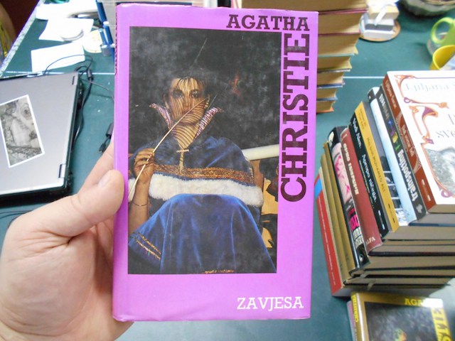 Agatha Christie - Zavjesa