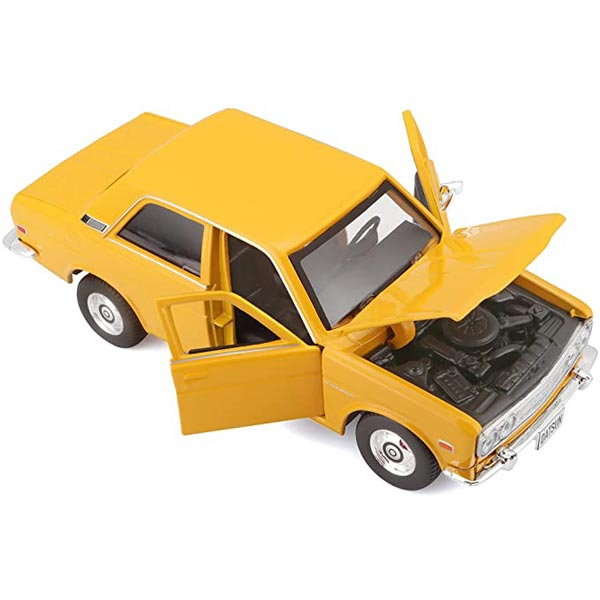 Maisto metalni auto 1:24 Datsun 510 iz 1971.godine 18cm Special Edition 531518