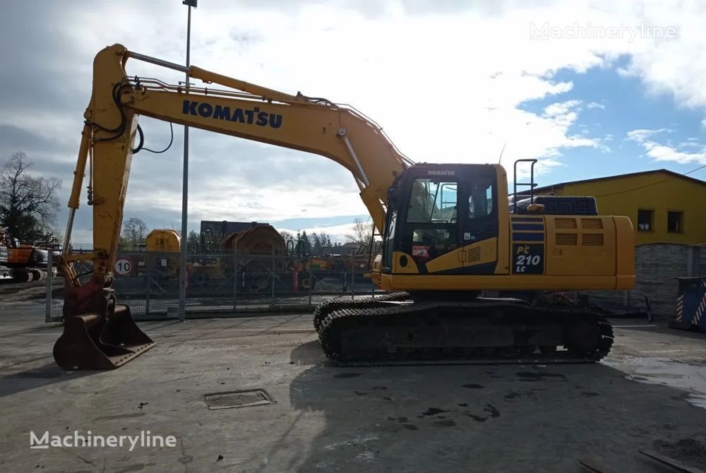 Komatsu PC 210LC-11 Crawler excavator bager guseničar