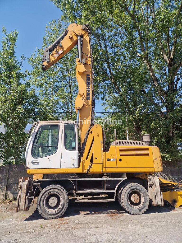 Liebherr A924C bager za pretovar