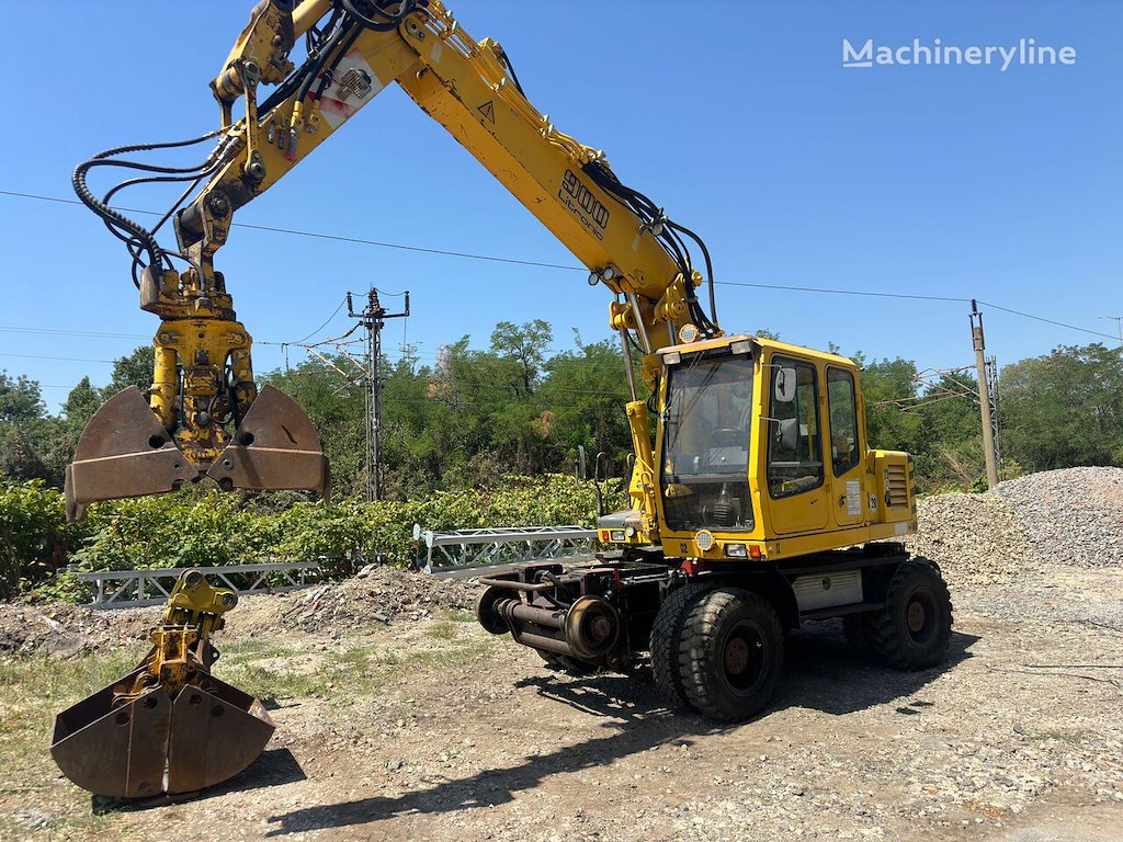 Liebherr A900ZW bager na šinama