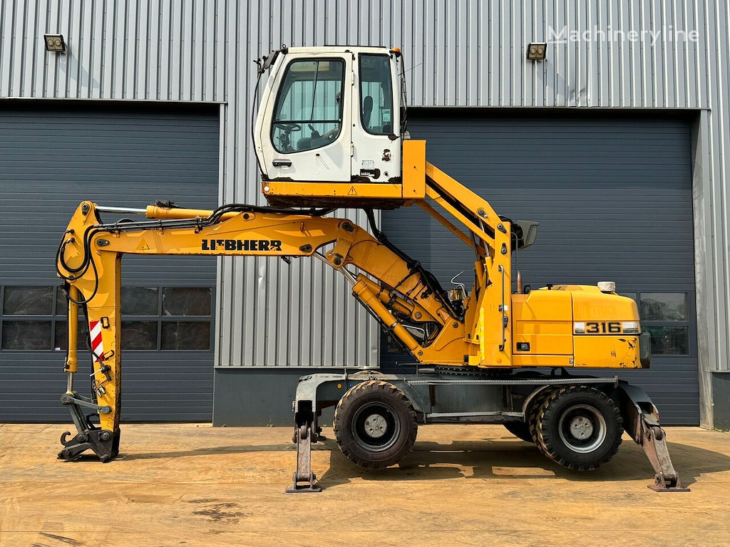 Liebherr A316 Litronic bager točkaš