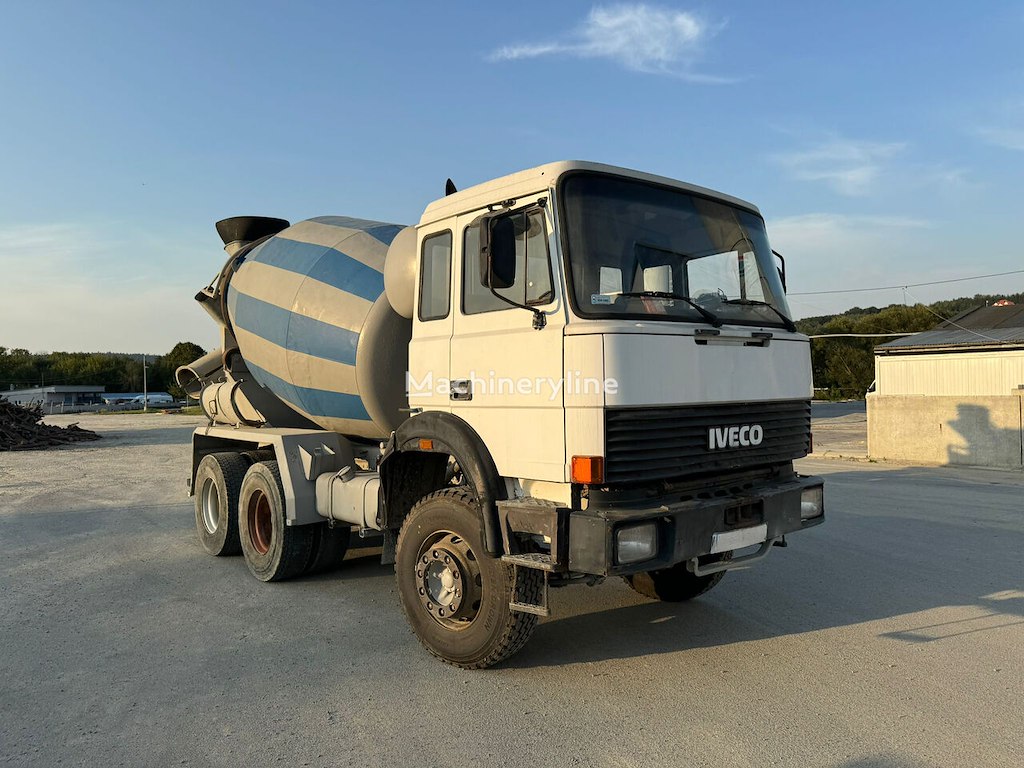 IVECO Magirus 260 betonska mešalica