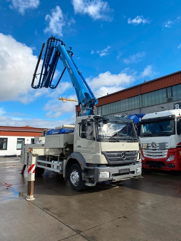 Putzmeister M24 na šasiji Mercedes-Benz AXOR 1828 pumpa za beton