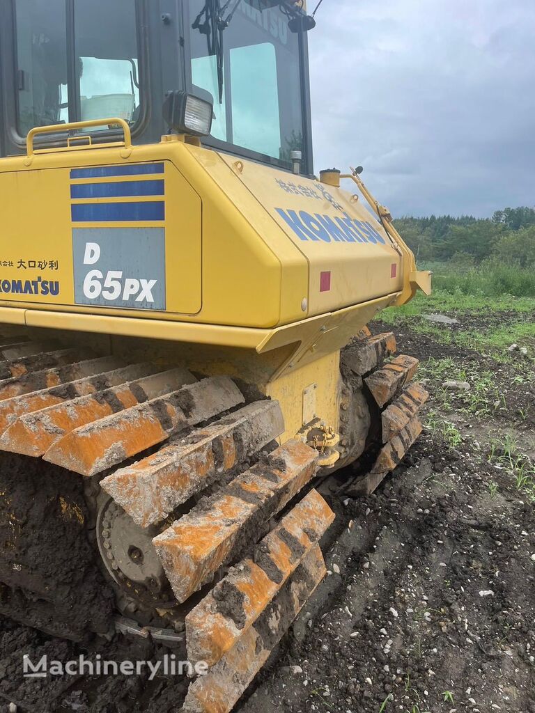 Komatsu D65PX buldožer