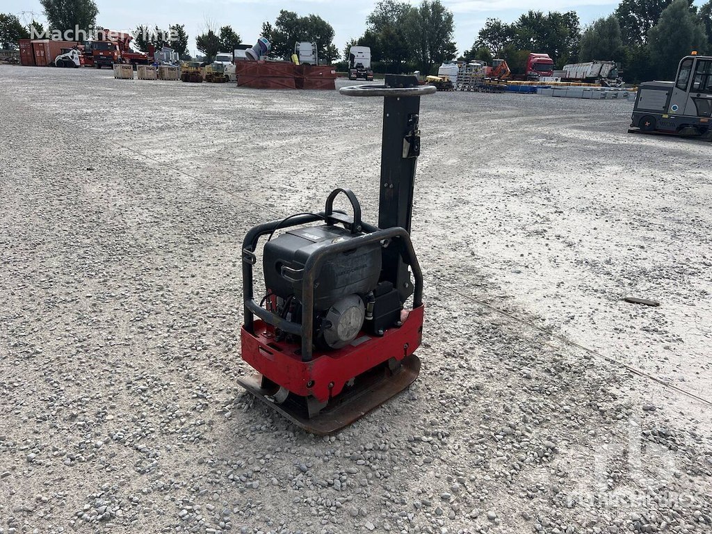 Prodaje se Chicago Pneumatic MV244 vibro ploču na aukciji