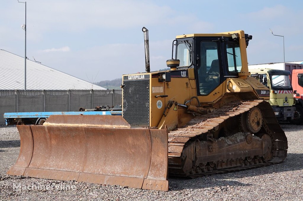 CAT D6M LGP / SPYCHARKA GĄSIENNICOWA / 2006 YEAR buldožer