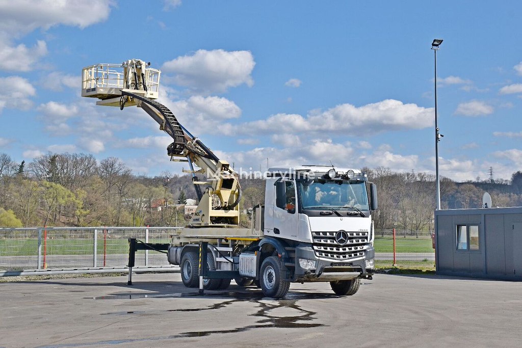 Mercedes-Benz AROCS 2836 auto dizalica s korpom