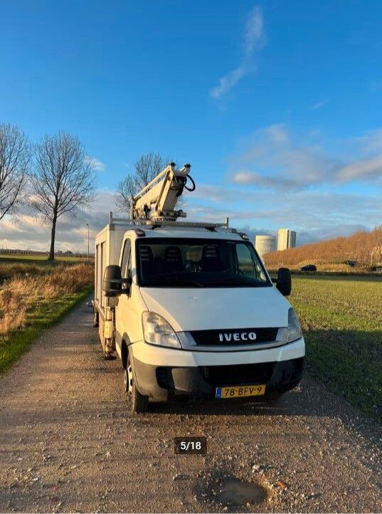 IVECO Daily Basket truck auto dizalica s korpom