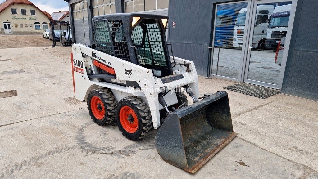 Bobcat S100 mini utovarivač