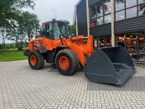 Doosan DL250 prednji utovarivač