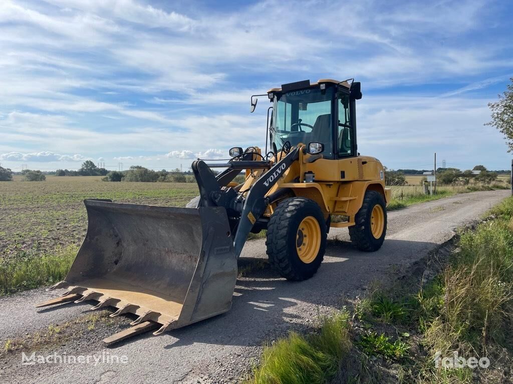 Prodaje se Volvo L30G prednji utovarivač na aukciji