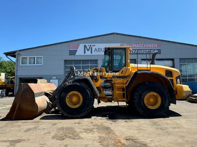 Volvo L220G prednji utovarivač